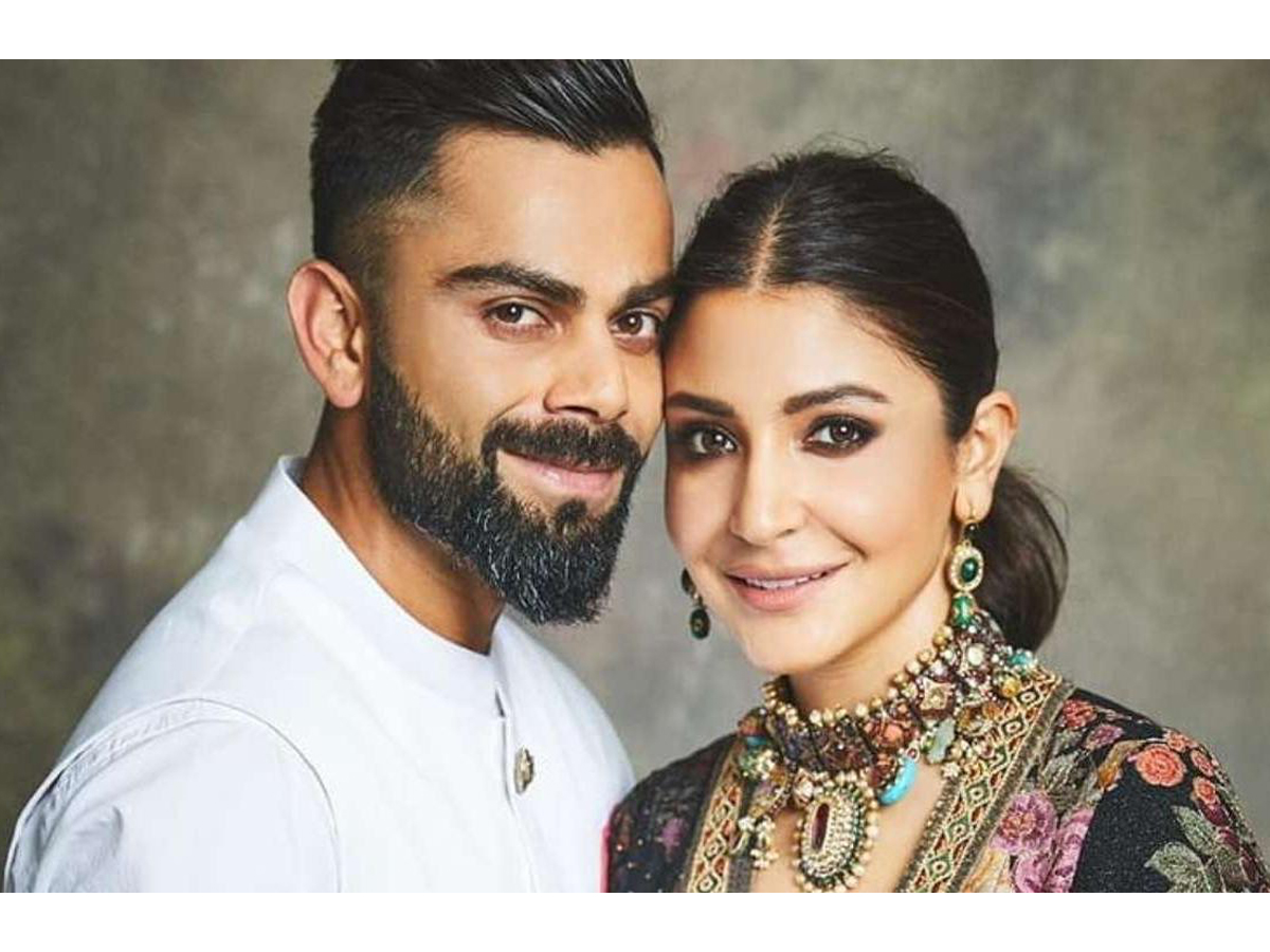 Virat Kohli-Anushka Sharma Visit Spiritual Guru Premanand Ji Maharaj