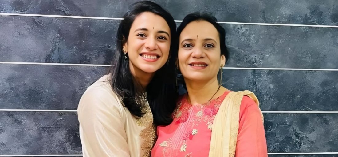 Cricketer Smriti Mandhana’s Mom’s Meme Repost Goes Viral After RCB’s ...