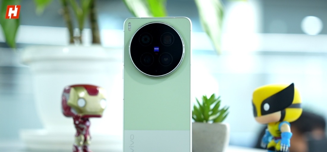 Vivo X300 Ultra Review: Best Camera Flagship Phone of 2026?